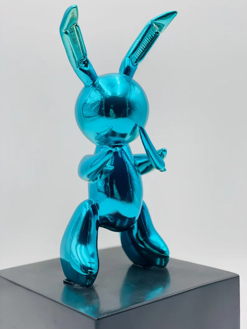 balloon figurine